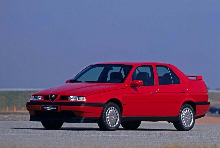 Alfa Romeo 155 Silverstone в кузове 167, выпускаемого с 1994 года по ...