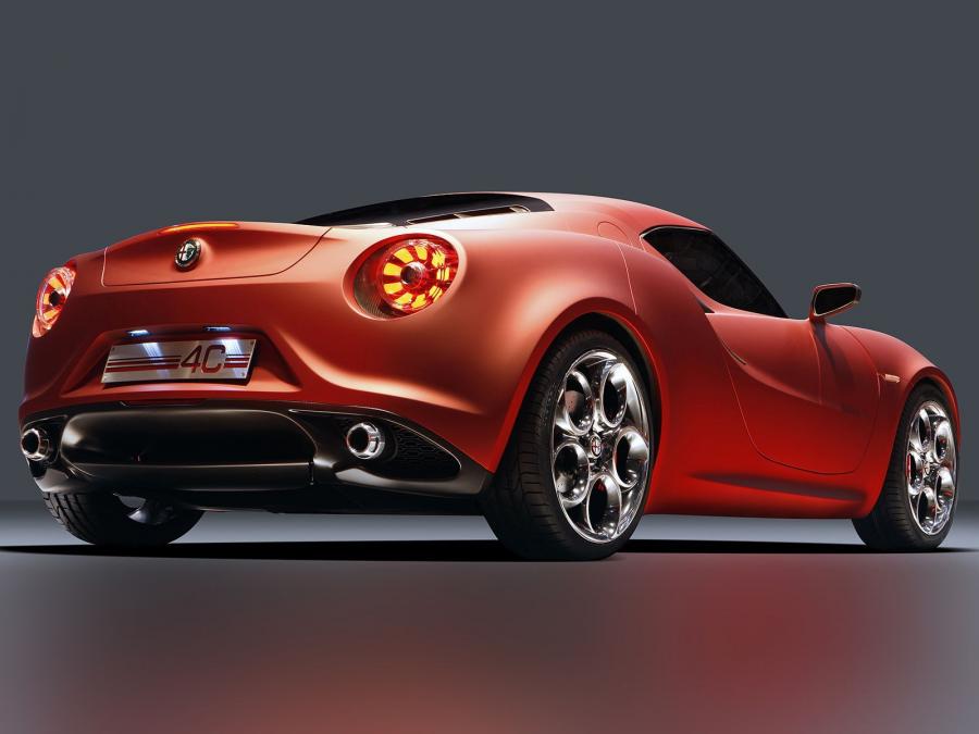 Alfa Romeo 4C Concept 2011 года выпуска. Фото 22. VERcity