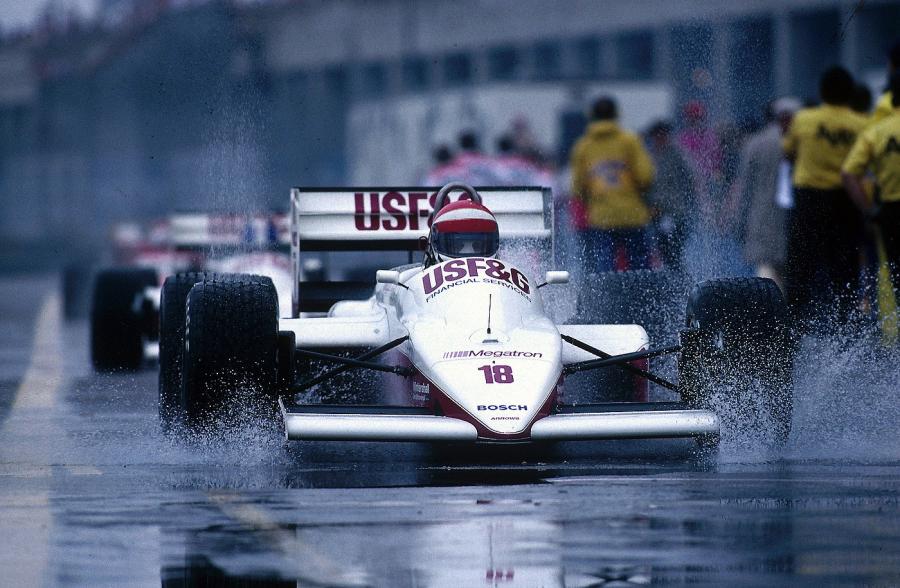 Arrows A10 1987 года выпуска. Фото 4. VERcity