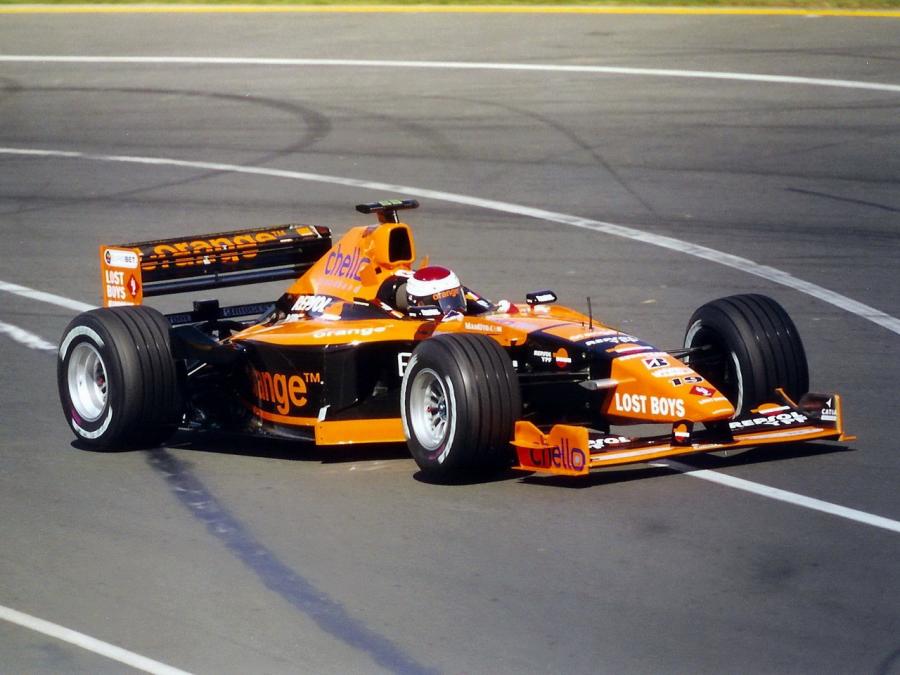 Arrows A21 2000 года выпуска. Фото 1. VERcity