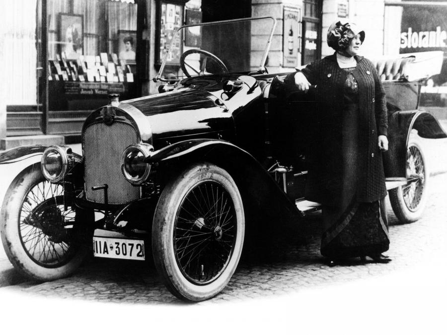 Audi Typ B 10/28 PS, выпускаемого с 1910 года по 1914 год. Фото 1. VERcity