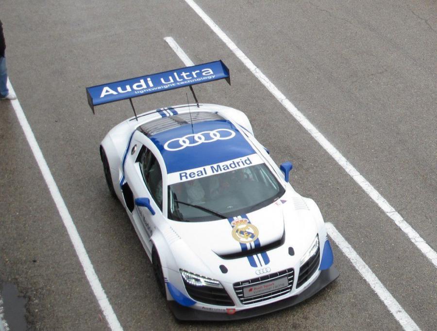 Audi R8 LMS Ultra 2012 года выпуска. Фото 7. VERcity