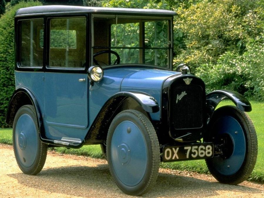Austin 7 Saloon, выпускаемого с 1923 года по 1927 год. Фото 1. VERcity