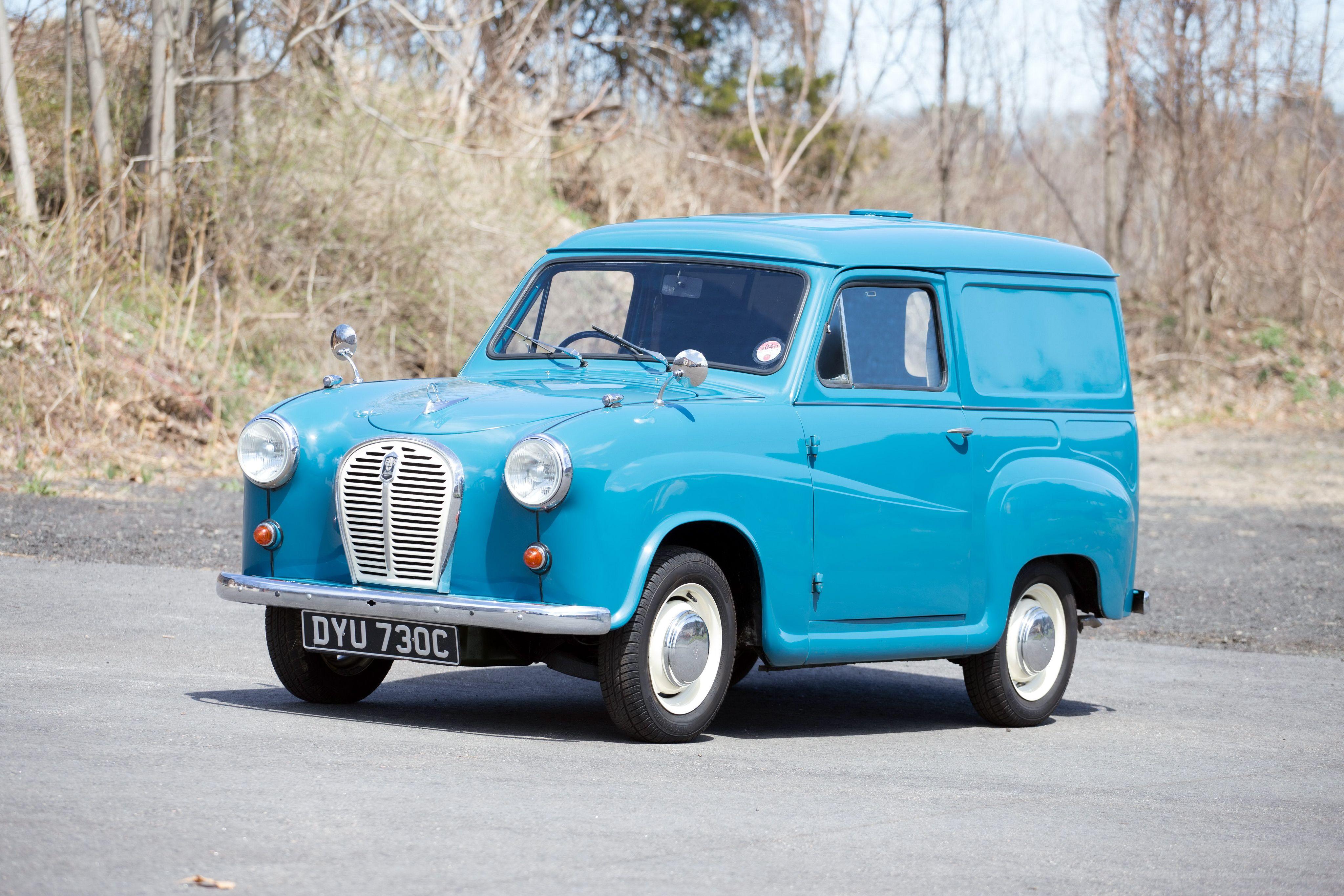 Austin A35 Van, выпускаемого с 1956 года по 1968 год. Фото 1. VERcity