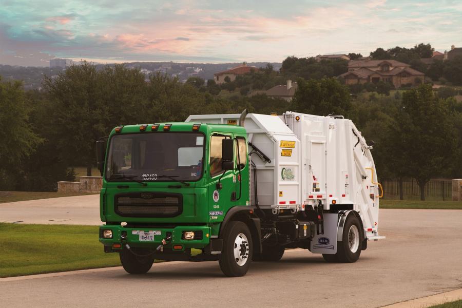 Autocar ACMD Xpert CNG Refuse Truck 2013 года выпуска. Фото 1. VERcity