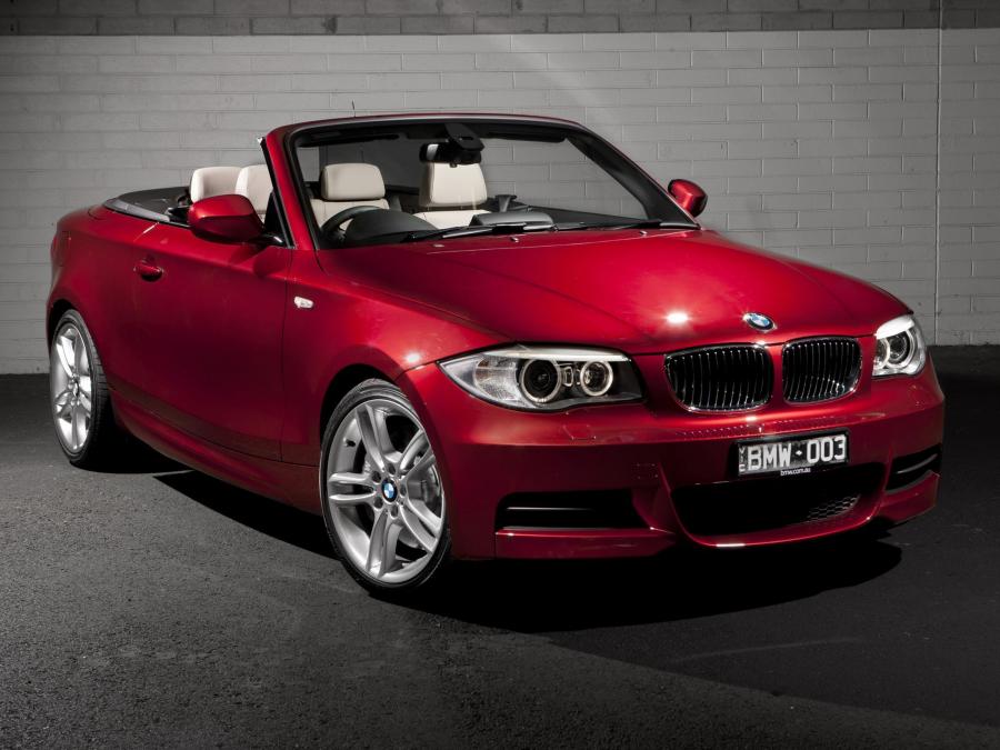 BMW 135i Convertible 2011 года выпуска для рынка Австралии и Океании ...