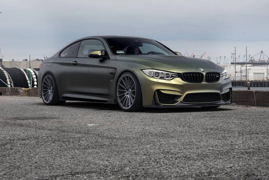 BMW M4 Coupe Matte Gold on Zito Wheels 2016 года выпуска. Фото 1. VERcity