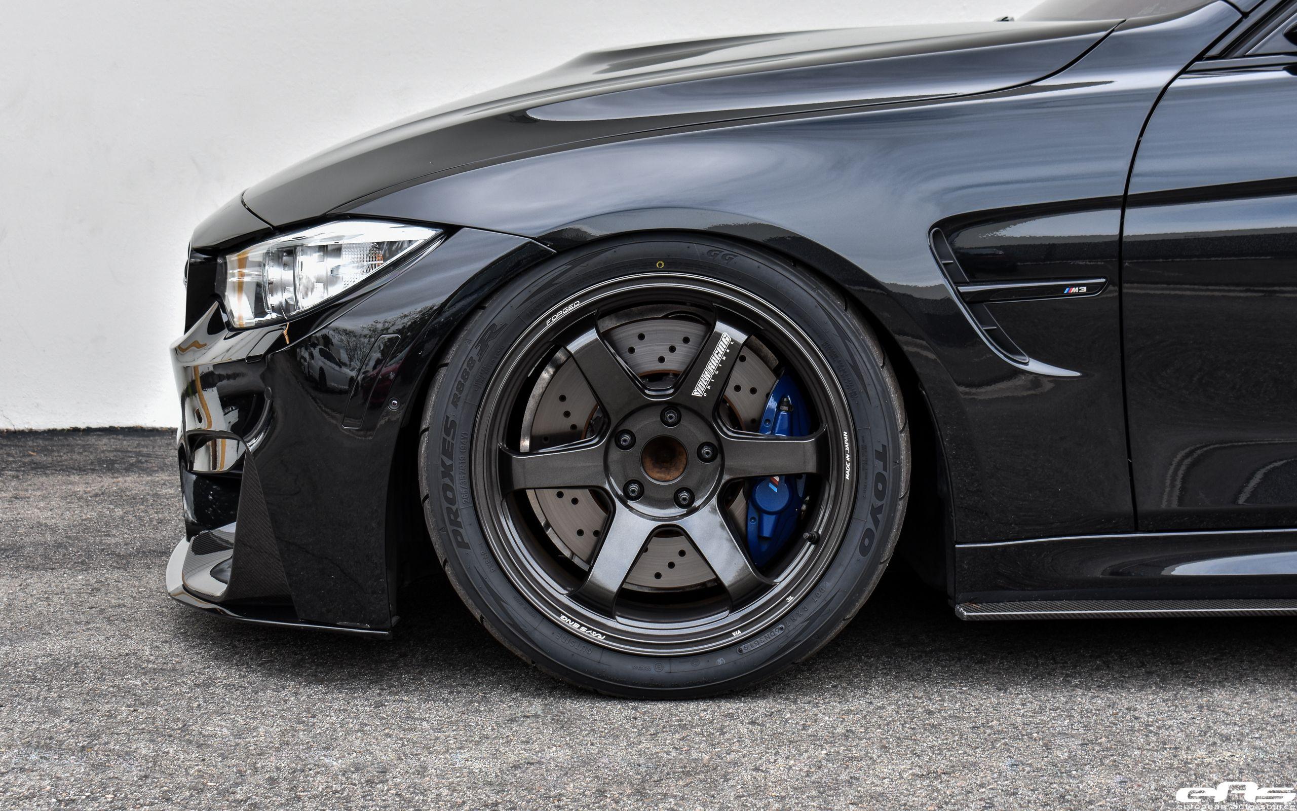 Детали экстерьера BMW M3 Sedan by EAS on Volk Racing Wheels (TE37) в ...