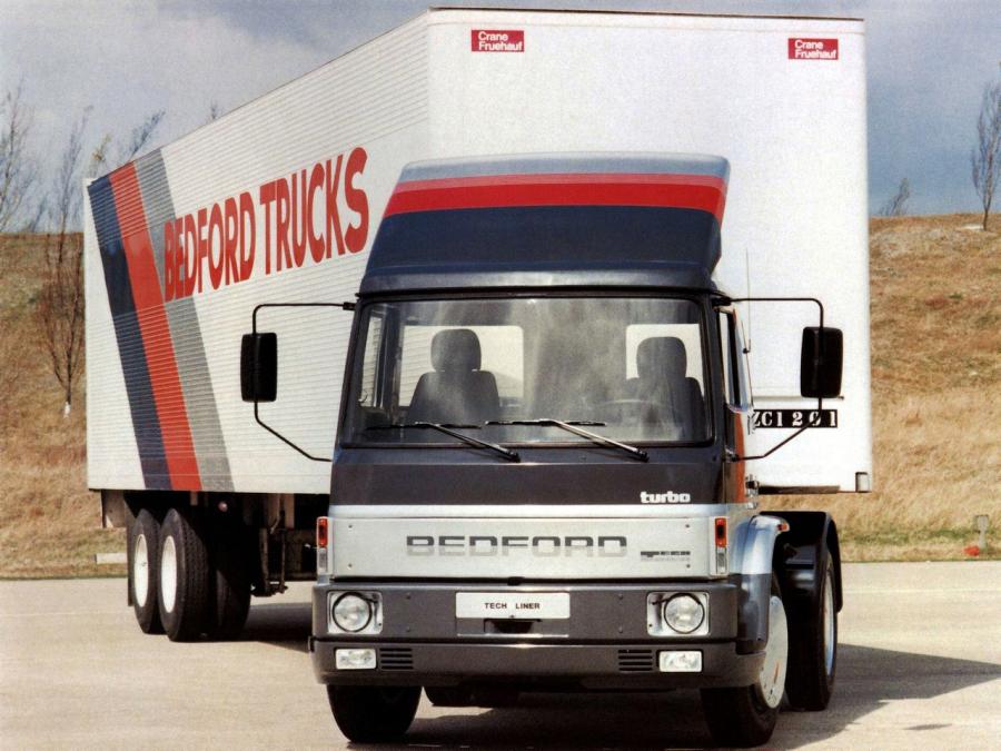 Bedford-GMC TL Techliner 1985 года выпуска. Фото 1. VERcity