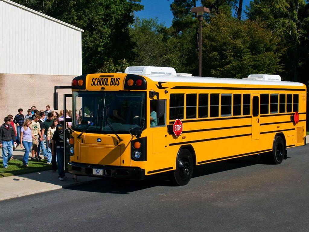 Blue Bird All American RE School Bus 2008 года выпуска. Фото 1. VERcity