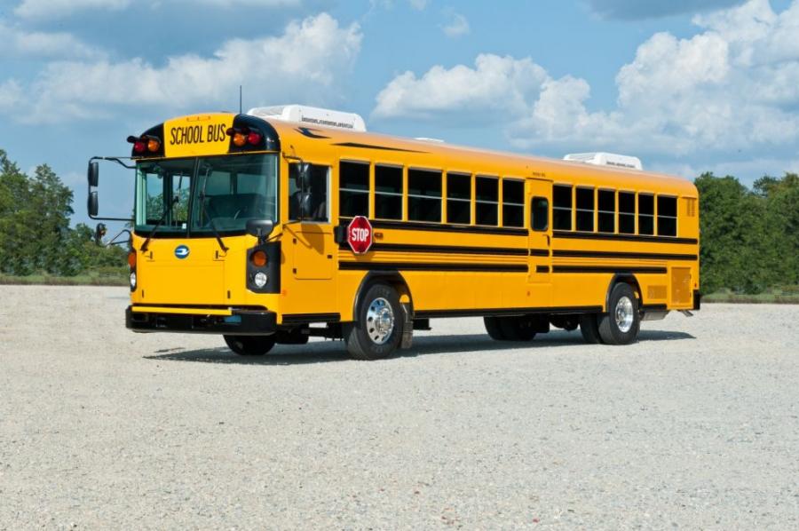 Blue Bird All American T3RE School Bus 2012 года выпуска. Фото 1. VERcity