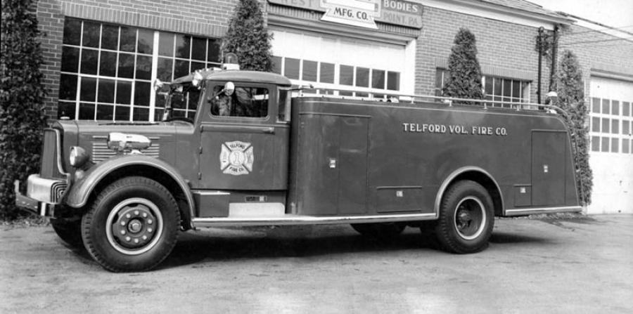 Brockway Harwick Fire Engine 1951 года выпуска. Фото 1. VERcity