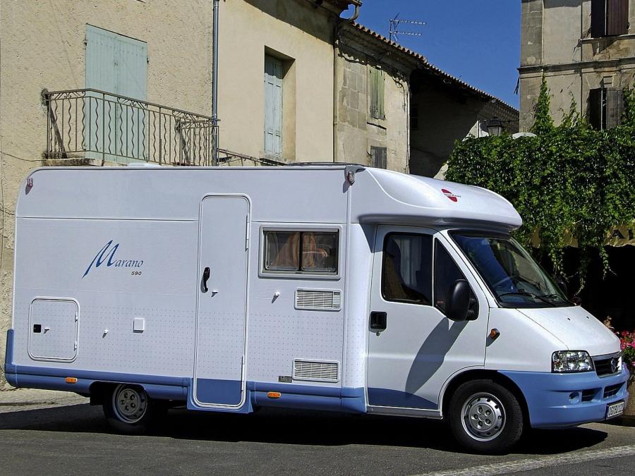 Burstner Marano 590 2005 года выпуска. Фото 1. VERcity