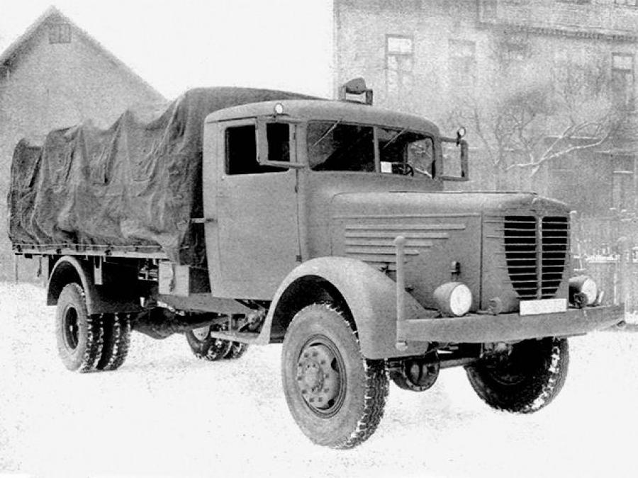 Bussing NAG 4500 A-1 1942 года выпуска. Фото 1. VERcity