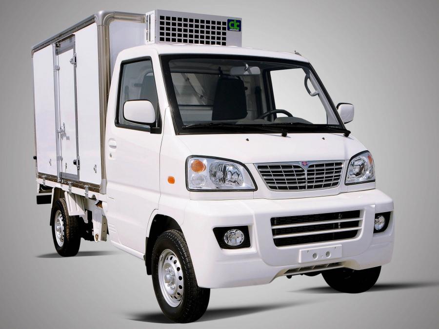 CMC Veryca Freezer Van 2012 года выпуска. Фото 1. VERcity