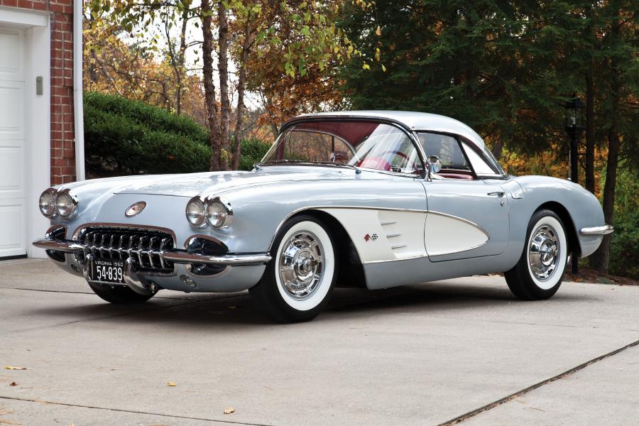 Chevrolet Corvette Light Blue 1960 года выпуска. Фото 1. VERcity