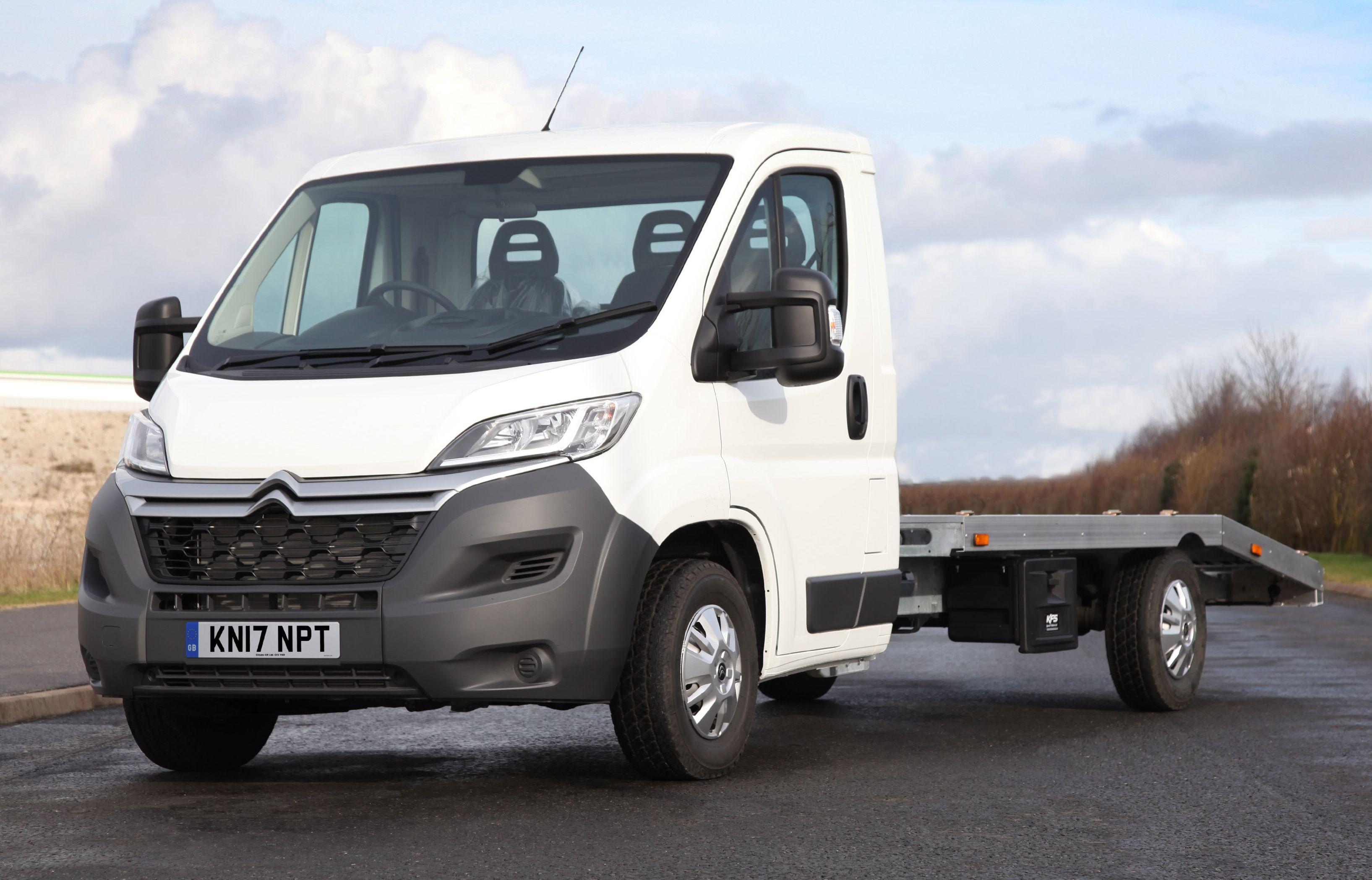 Citroen Relay Car Transporter 2017 года выпуска. Фото 1. VERcity