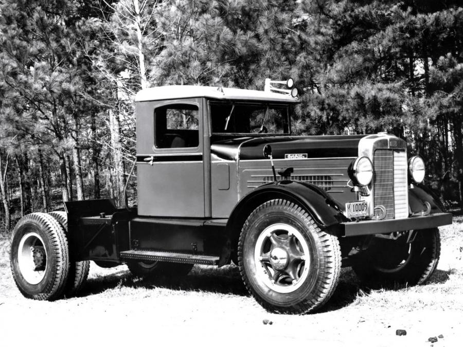 Corbitt D 27 BT 1938 года выпуска. Фото 1. VERcity