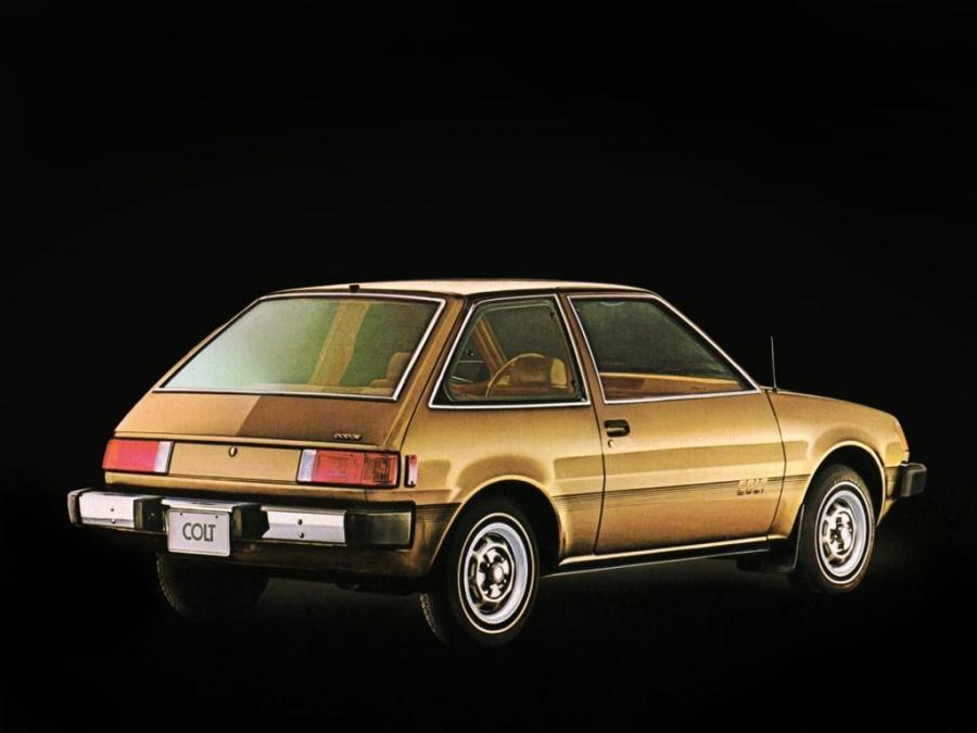 Dodge Colt Custom 1980 года выпуска. Фото 1. VERcity