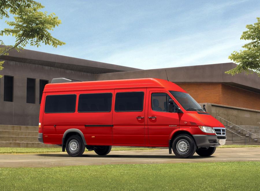 Dodge Sprinter 2002 года выпуска. Фото 1. VERcity