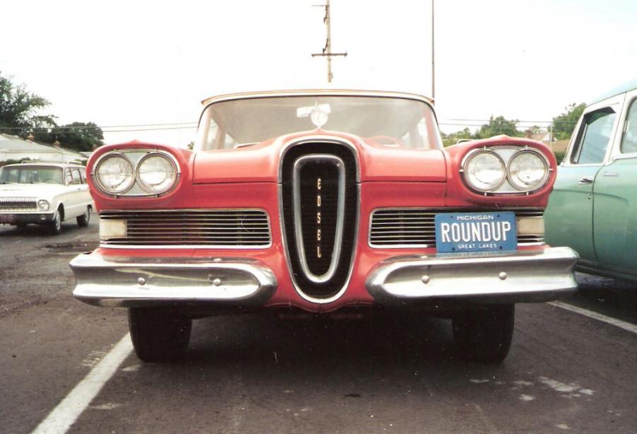 Edsel Roundup в кузове 59A 1958 года выпуска. Фото 1. VERcity