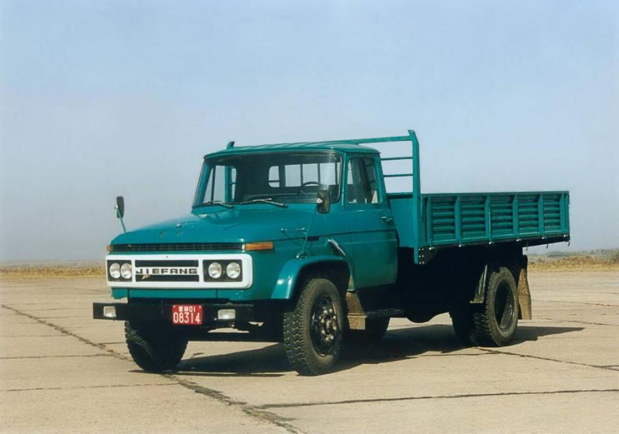 FAW Jiefang CA141 1987 года выпуска. Фото 1. VERcity