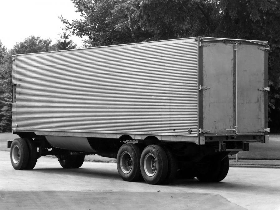 Fageol TC CargoLiner 1950 года выпуска. Фото 5. VERcity