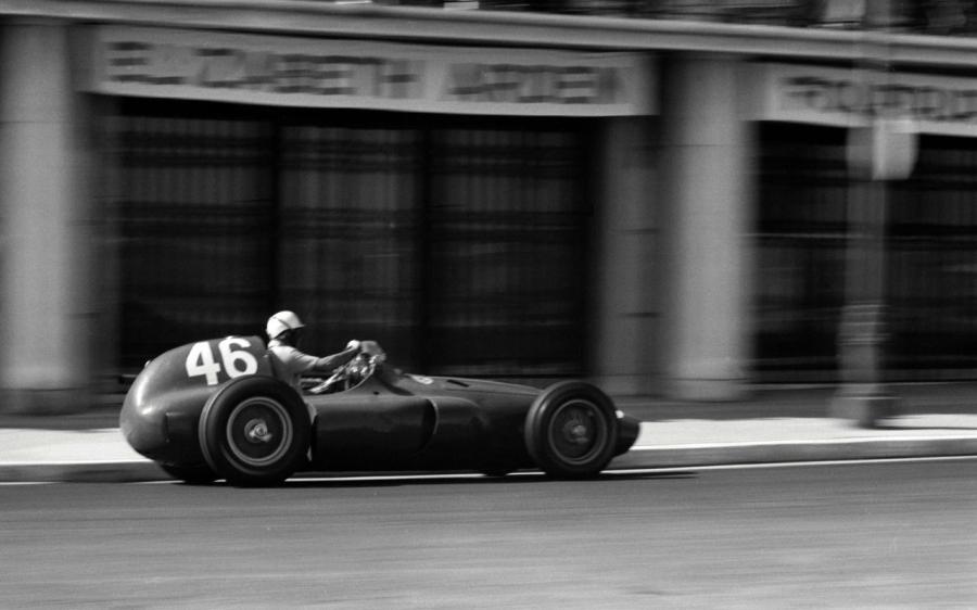 Ferrari 555 Super Squalo 1955 года выпуска. Фото 1. VERcity