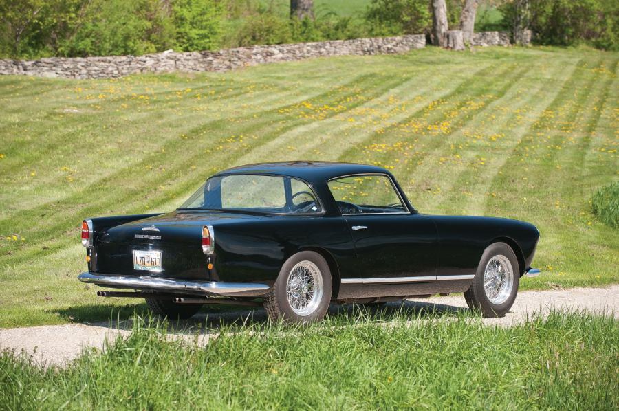 Ferrari 250 GT Coupe by Ellena 1958 года выпуска. Фото 20. VERcity