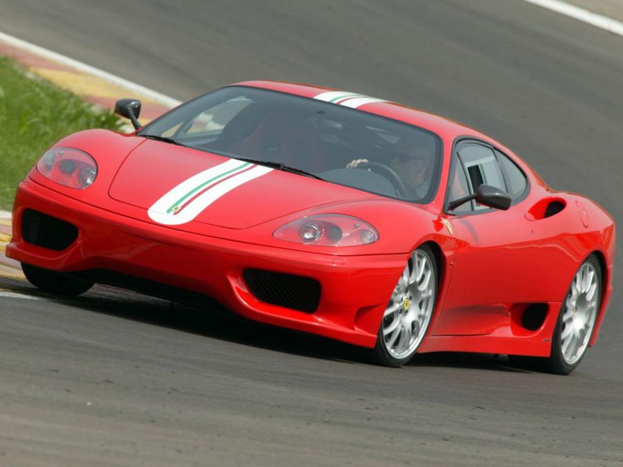 Ferrari 360 Modena Challenge Stradale 2003 года выпуска. Фото 1. VERcity