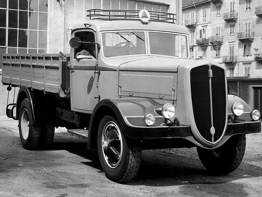 Fiat 634 N 1932 года выпуска. Фото 1. VERcity