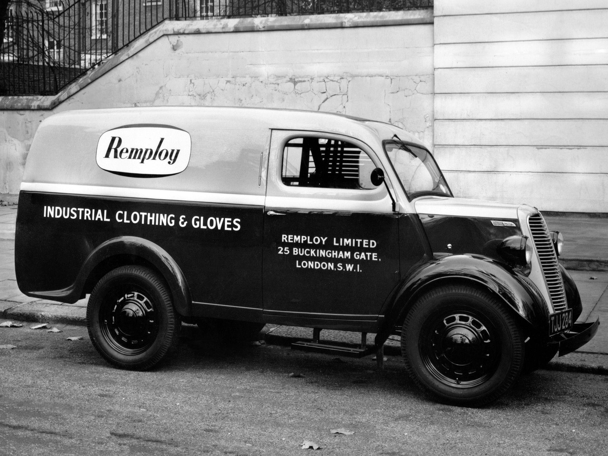 Ford Thames 10cwt Van 1950 года выпуска. Фото 1. VERcity