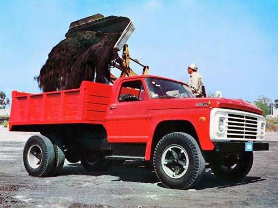 Ford F-600 Dump Truck 1968 года выпуска. Фото 1. VERcity