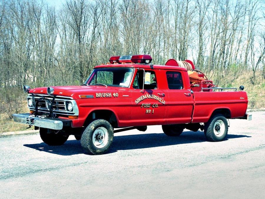 Ford F-150 Firetruck 1972 года выпуска. Фото 1. VERcity