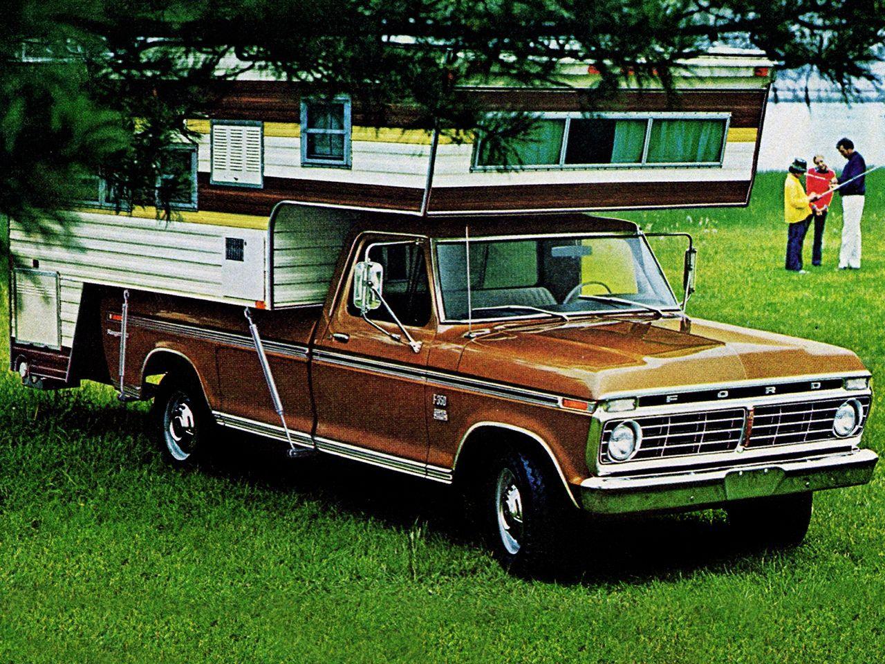 Ford F-350 Super Camper Special Pickup 1973 года выпуска. Фото 1. VERcity