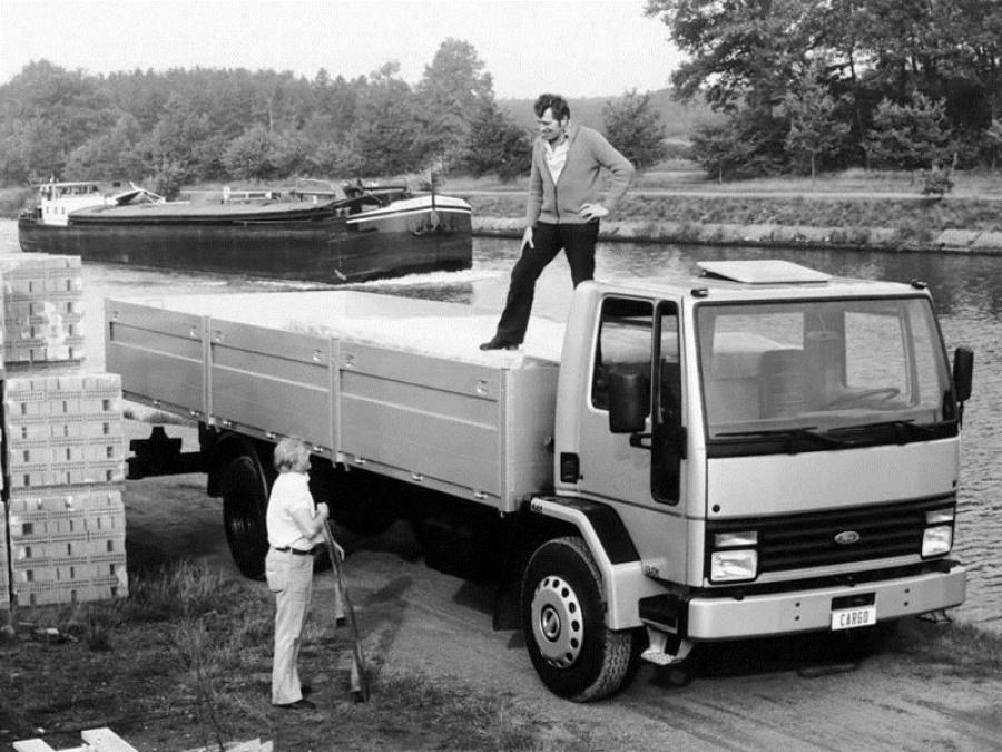 Ford Cargo 1981 года выпуска. Фото 1. VERcity
