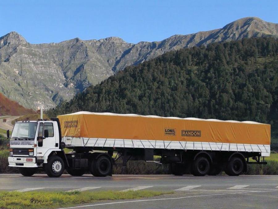 Ford Cargo 1985 года выпуска для рынка Бразилии. Фото 1. VERcity