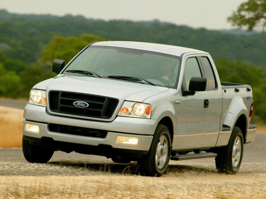 Ford F-150 STX 2004 года выпуска. Фото 1. VERcity