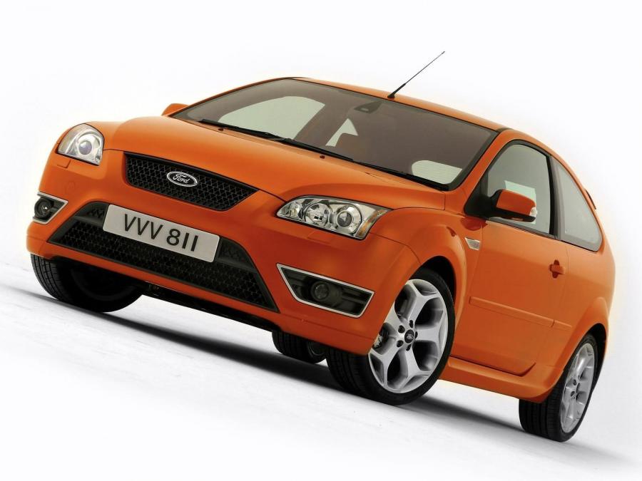 Ford Focus ST 2005 года выпуска для рынка Великобритании и Ирландии ...