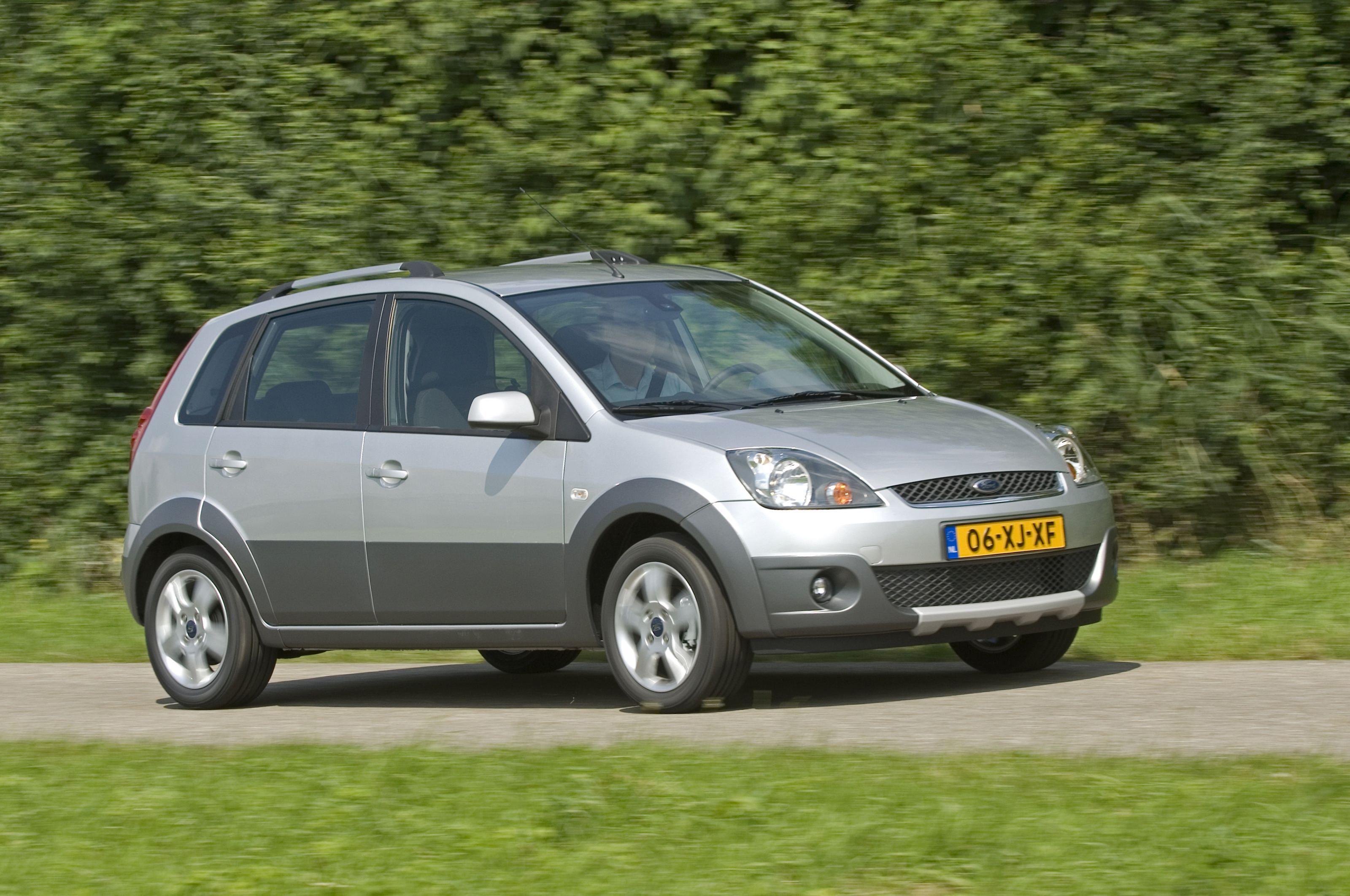 Ford Fiesta 2006 года выпуска. Фото 1. VERcity
