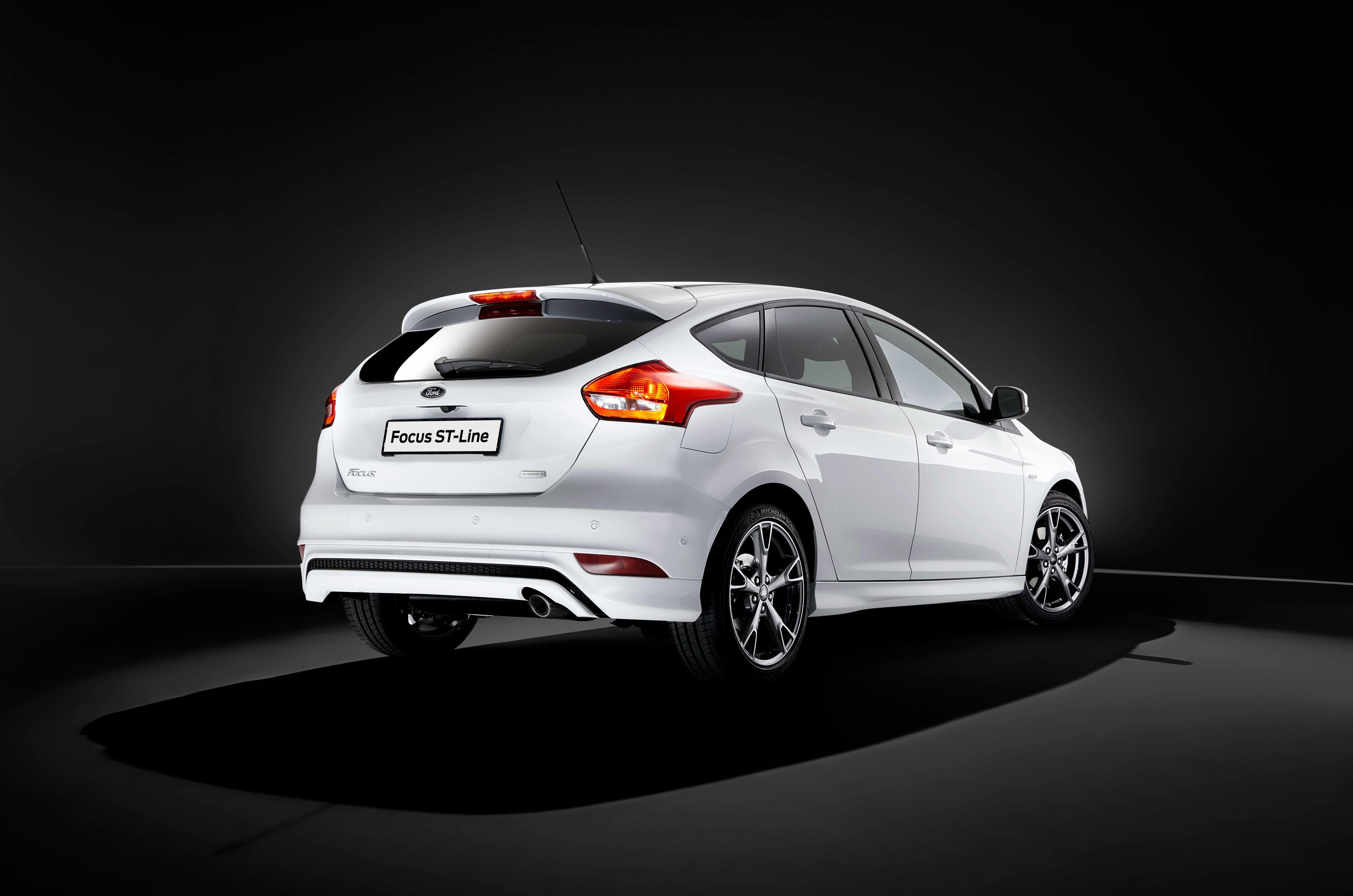 Ford Focus ST-Line 2016 года выпуска. Фото 1. VERcity