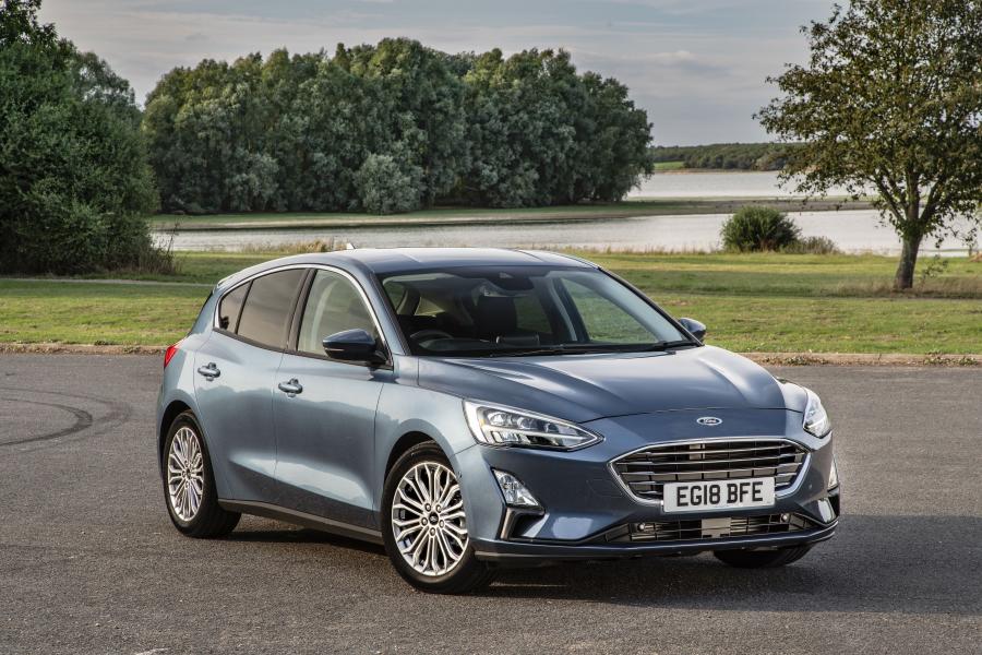 Ford Focus Titanium 2018 года выпуска для рынка Великобритании и ...