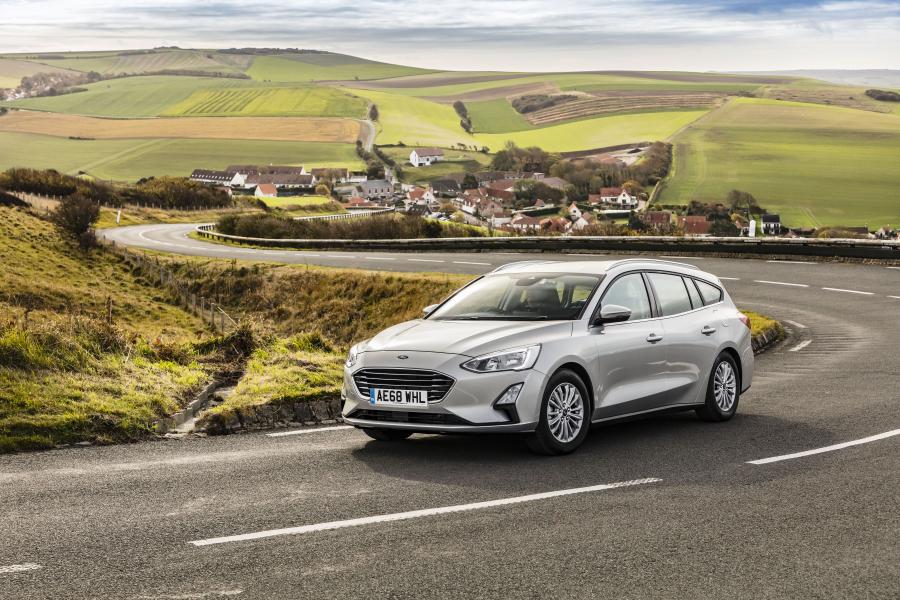 Ford Focus Titanium Estate 2018 года выпуска для рынка Великобритании и ...