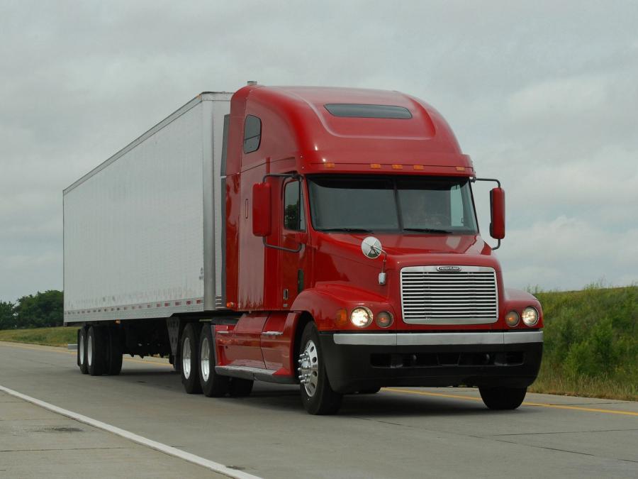 Freightliner Century Class PTCC 1995 года выпуска. Фото 1. VERcity