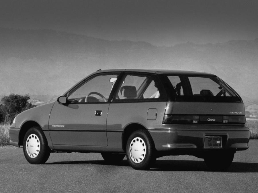 Geo Metro LSi 3-Door 1992 года выпуска. Фото 1. VERcity