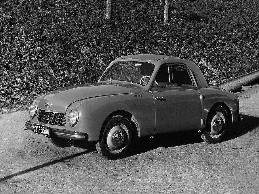 Gutbrod Superior 700 Luxus 1952 года выпуска. Фото 1. VERcity