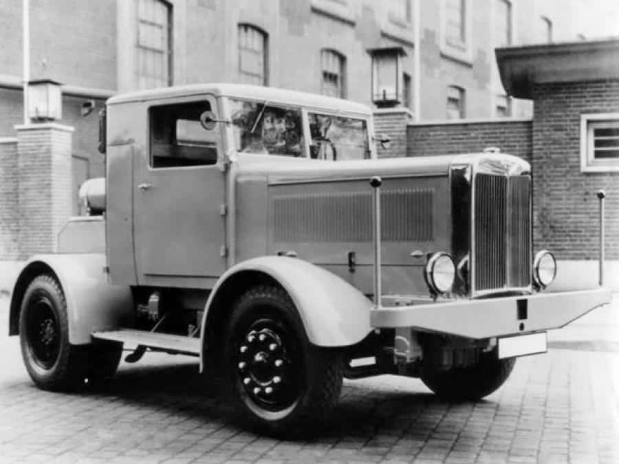 Hanomag SS100 Gigant 1932 года выпуска. Фото 1. VERcity