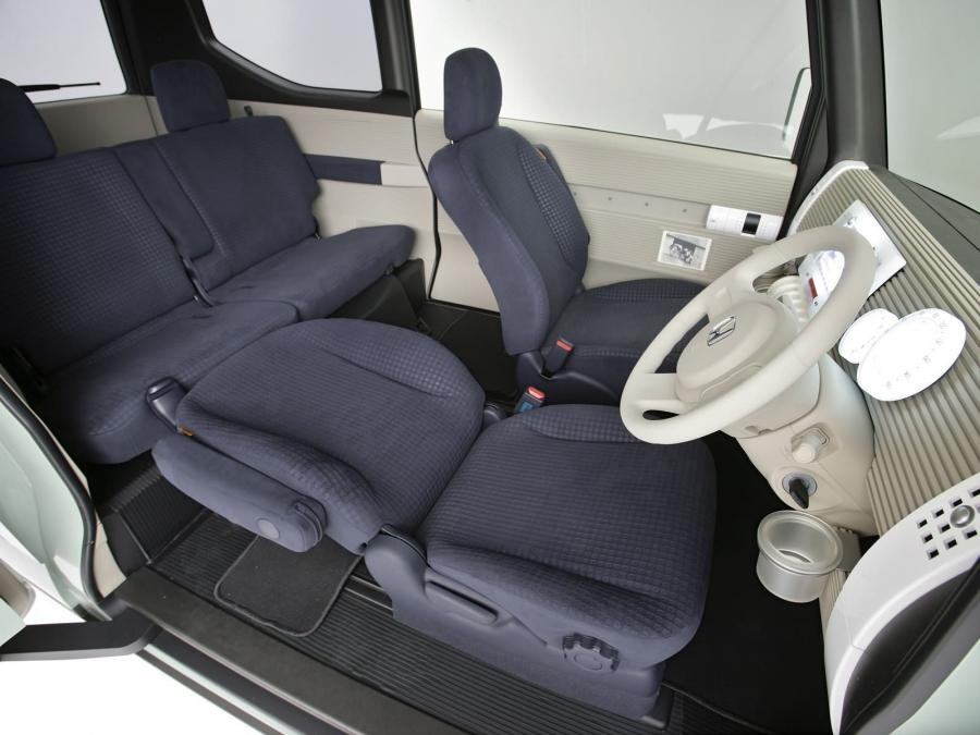 Honda Step Bus Concept 2006 года выпуска. Фото 7. VERcity