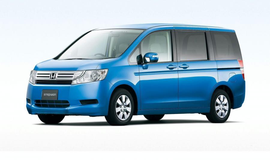 Honda StepWGN: фото моделей с 2010 года по наше время. VERcity