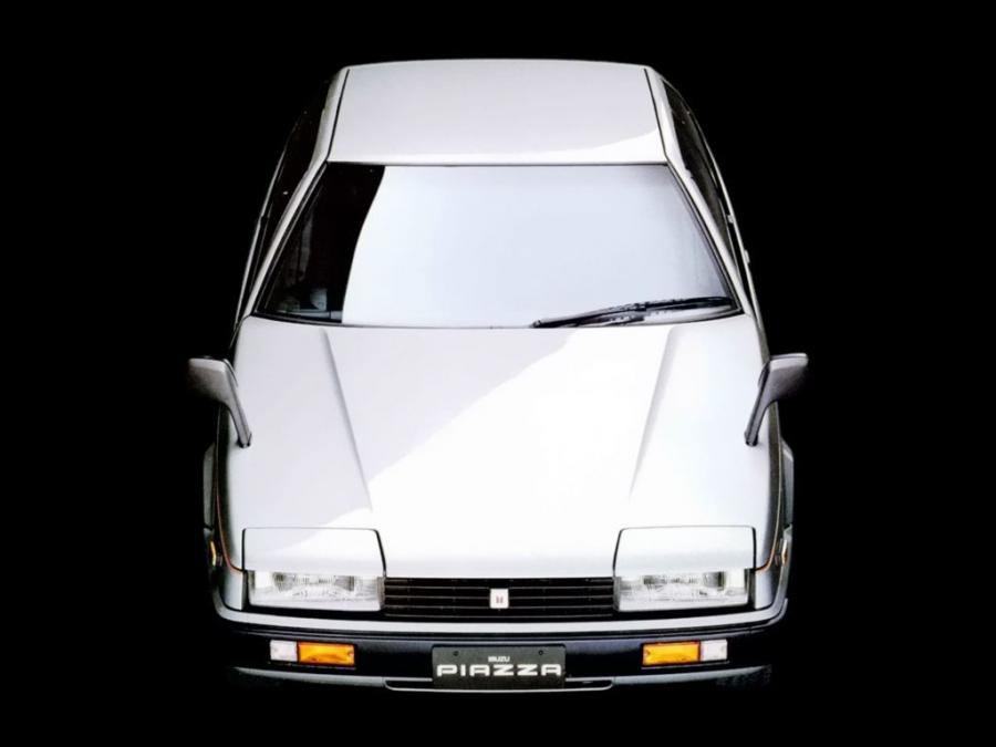 Isuzu Piazza: фото моделей с 1981 года по наше время. VERcity